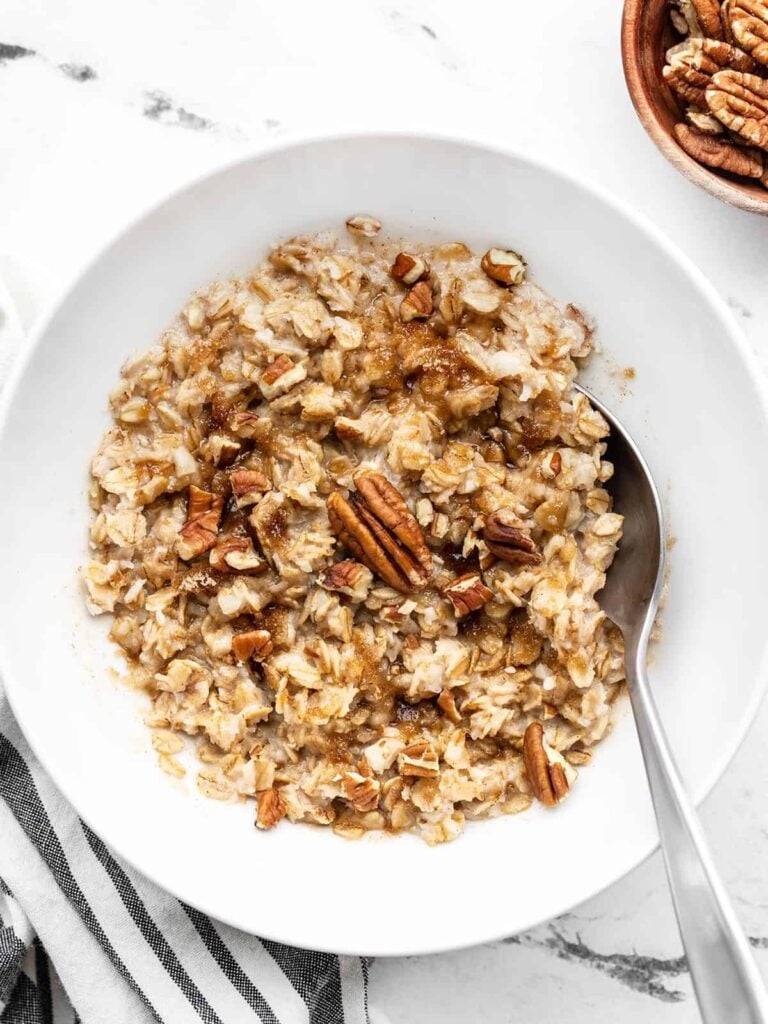 Cinnamon Pecan Cauli Oats - Budget Bytes