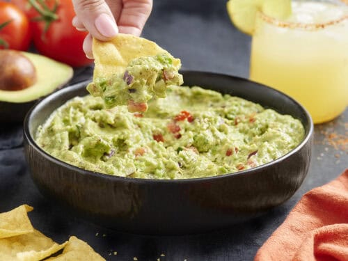 Easy Guacamole Recipe - Budget Bytes