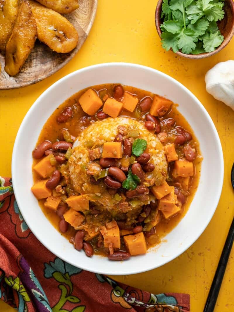 Puerto Rican Rice And Beans - Budget Bytes