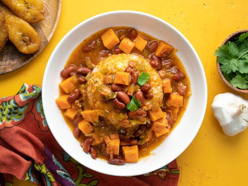 Arroz Con Salchichas (Puerto Rican Rice With Sausage) - Budget Bytes