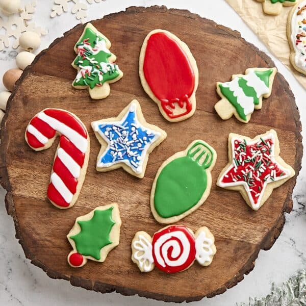 Sugar Cookies (with Royal Icing) - Budget Bytes