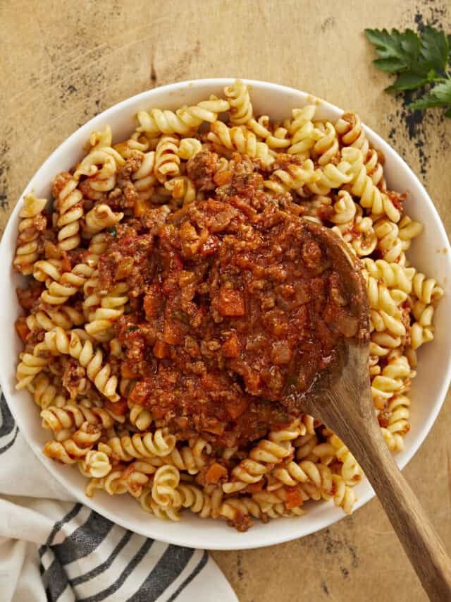Classic Italian Rich Bolognese Sauce - Budget Bytes