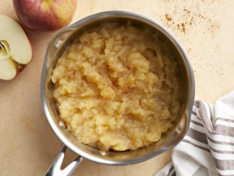 Homemade Applesauce - Budget Bytes