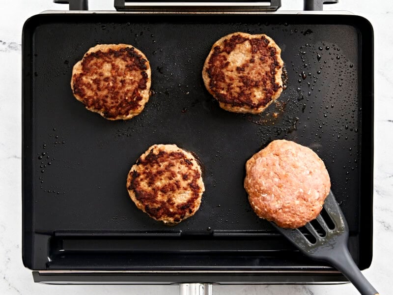 Juicy Turkey Burger Recipe - Budget Bytes