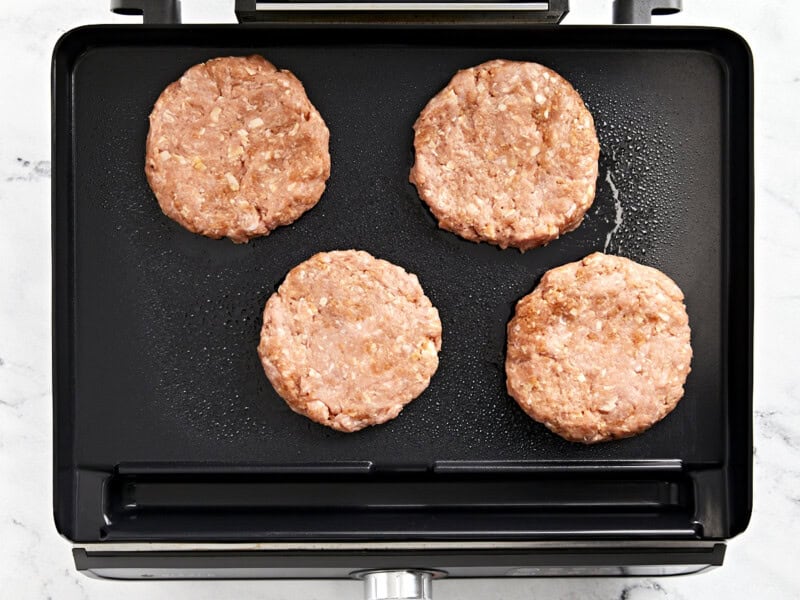 Juicy Turkey Burger Recipe - Budget Bytes