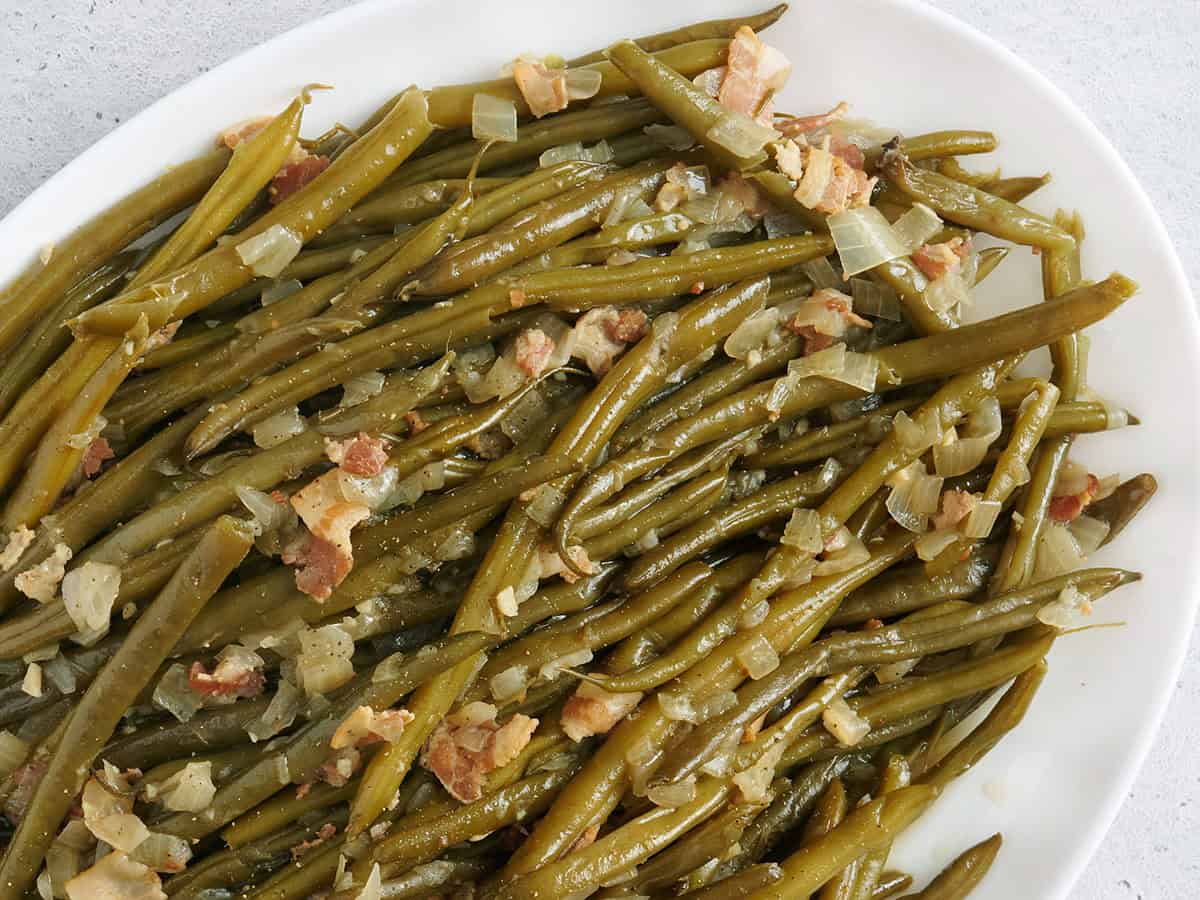 Southern Slow Cooker Green Beans - Food Crazies